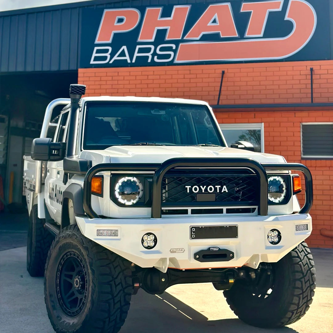 Toyota LandCruiser 79/76 Series Facelift Bull Bar - 4x4 Offroad Centre